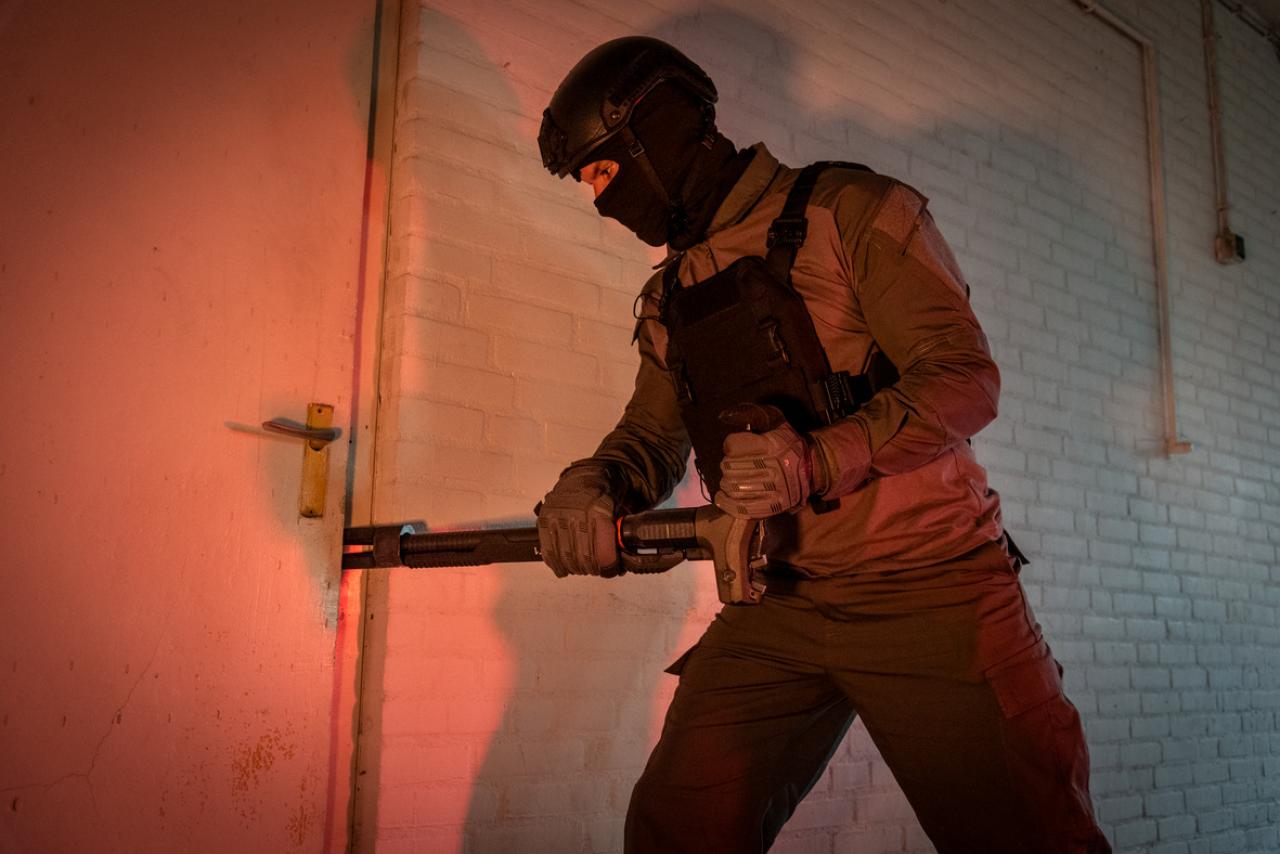 Hydraulic breaching tools | Alford Technologies